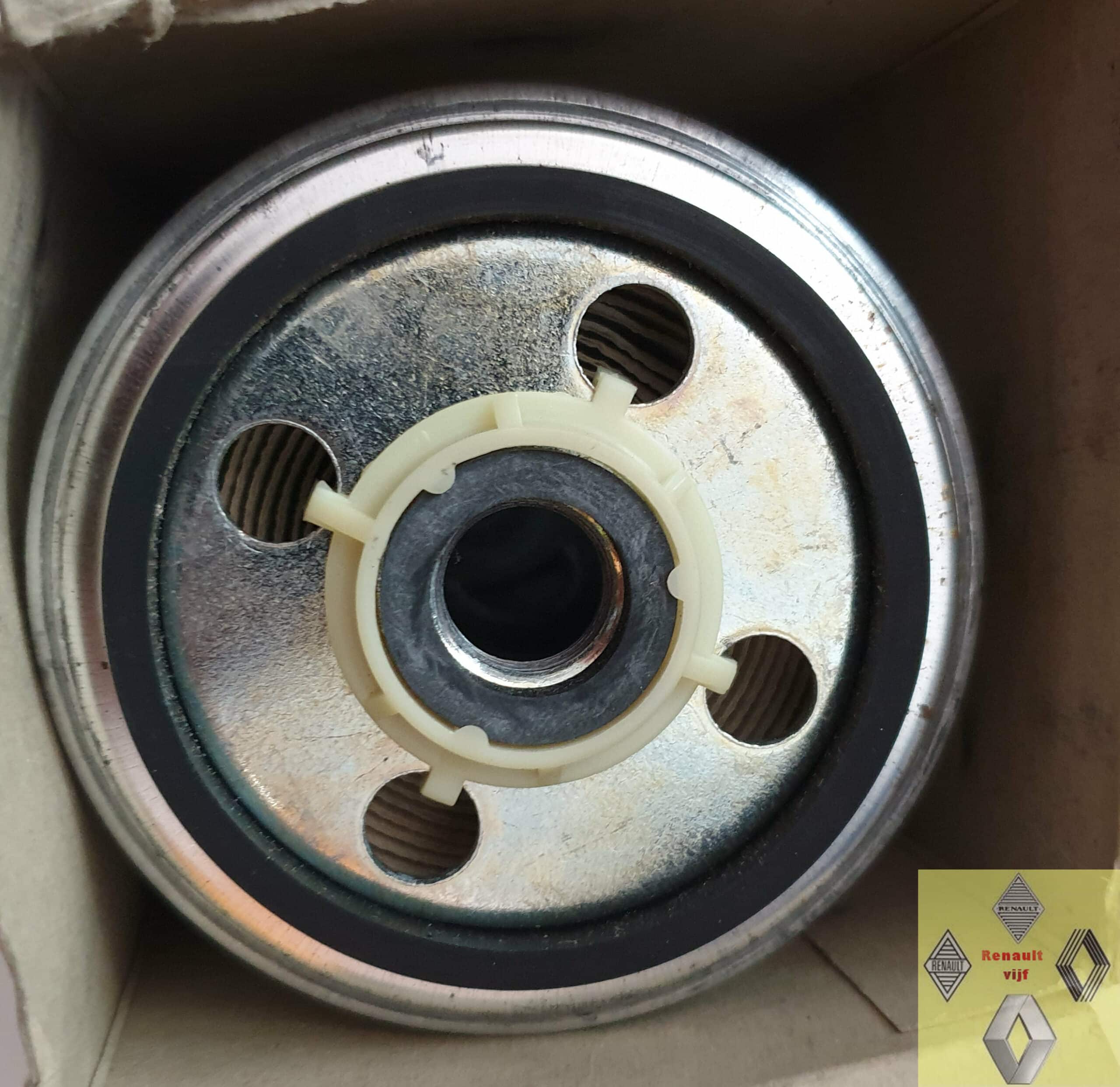Brandstoffilter diesel motor Renault 9 of 11. - Visch Parts - Renault ...